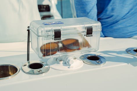 SeaSucker MB5501 Horizontal Mount Large Dry Box