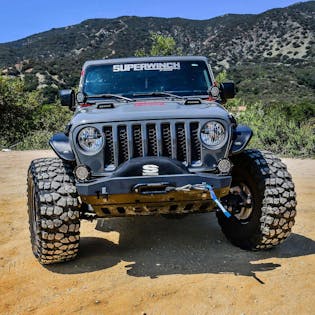 Superwinch 1571 Winch Cover Neoprene Material with Superwinch Logo