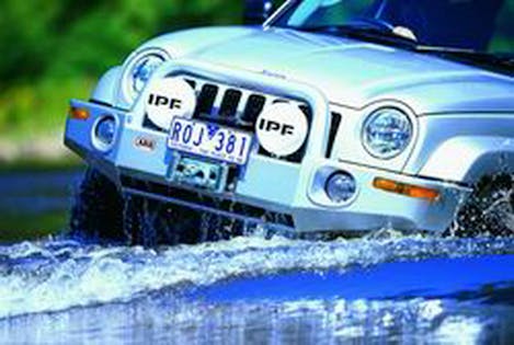 ARB, USA 3423020 Front Deluxe Bull Bar Winch Mount Bumper