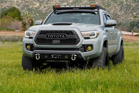 DV8 Offroad FBTT1-06 Centric Winch Front Bumper