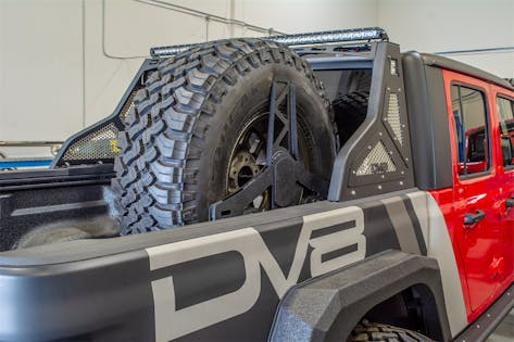 DV8 Offroad TCGL-02