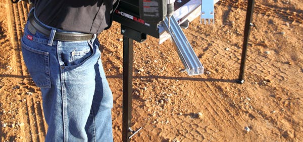 DECKED CGSL-1 Adjustable Stabilizer Legs