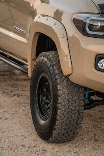 EGR KITUSA0032-1 Baseline Fender Flare Edge Trim Kit