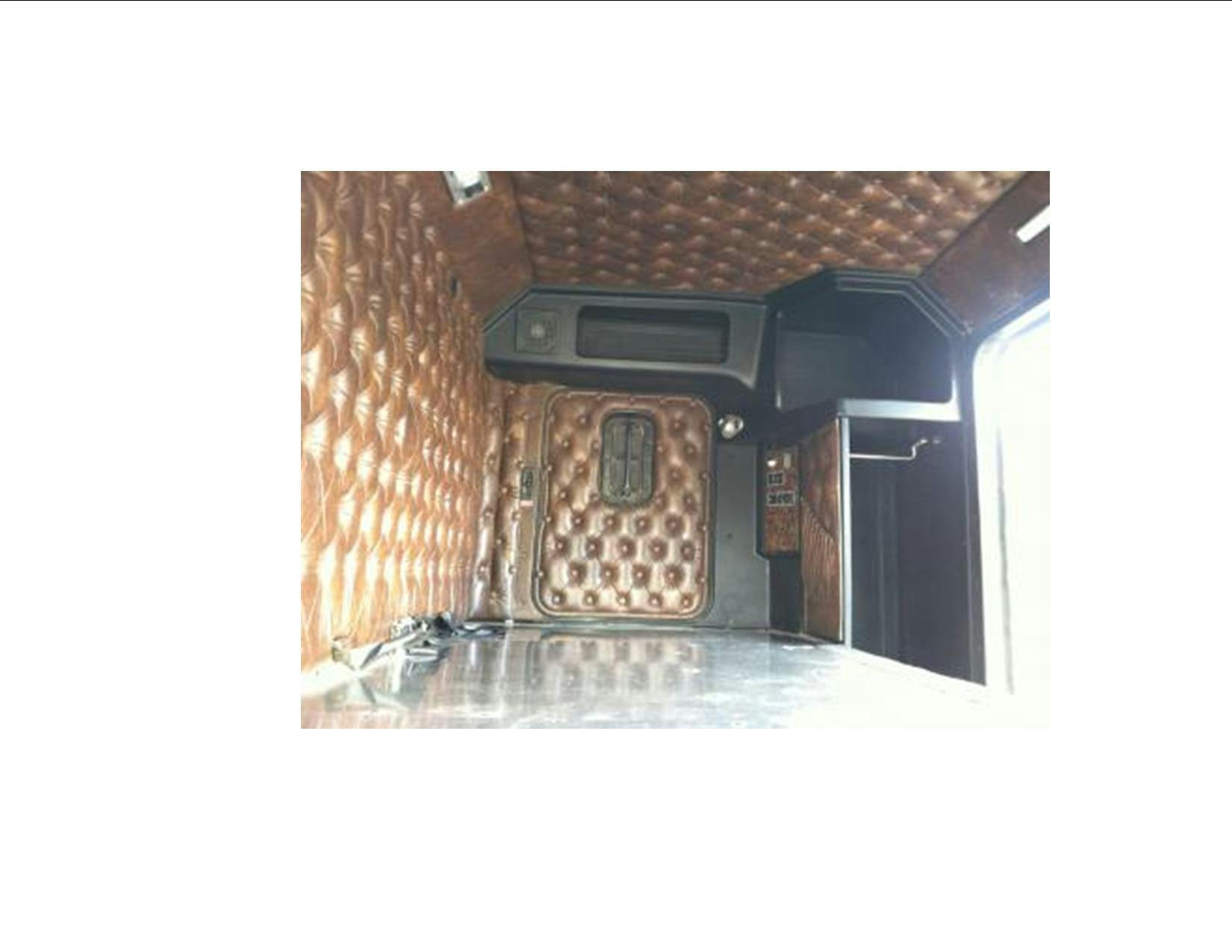 Hushmat 81104 Heavy duty FlatTop 63 in truck insulation kit for floor ...