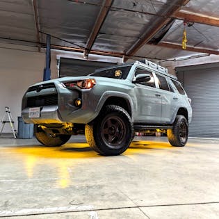 KC Hilites 6332 KC Two-Light Add-On Cyclone V2 Kit - Amber - 2.5 Meters ...