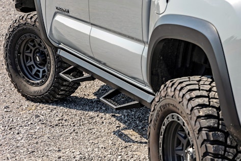 Rough Country 71096 SRL2 Adj Aluminum Step