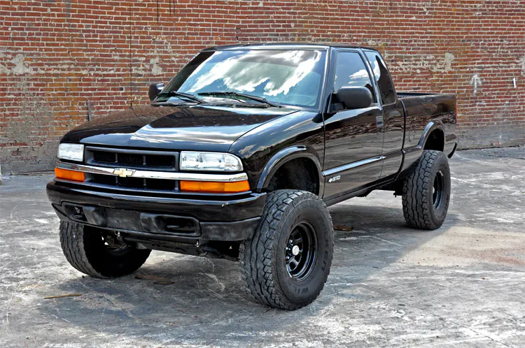 Rough Country 243.20 6-inch Suspension Lift Kit