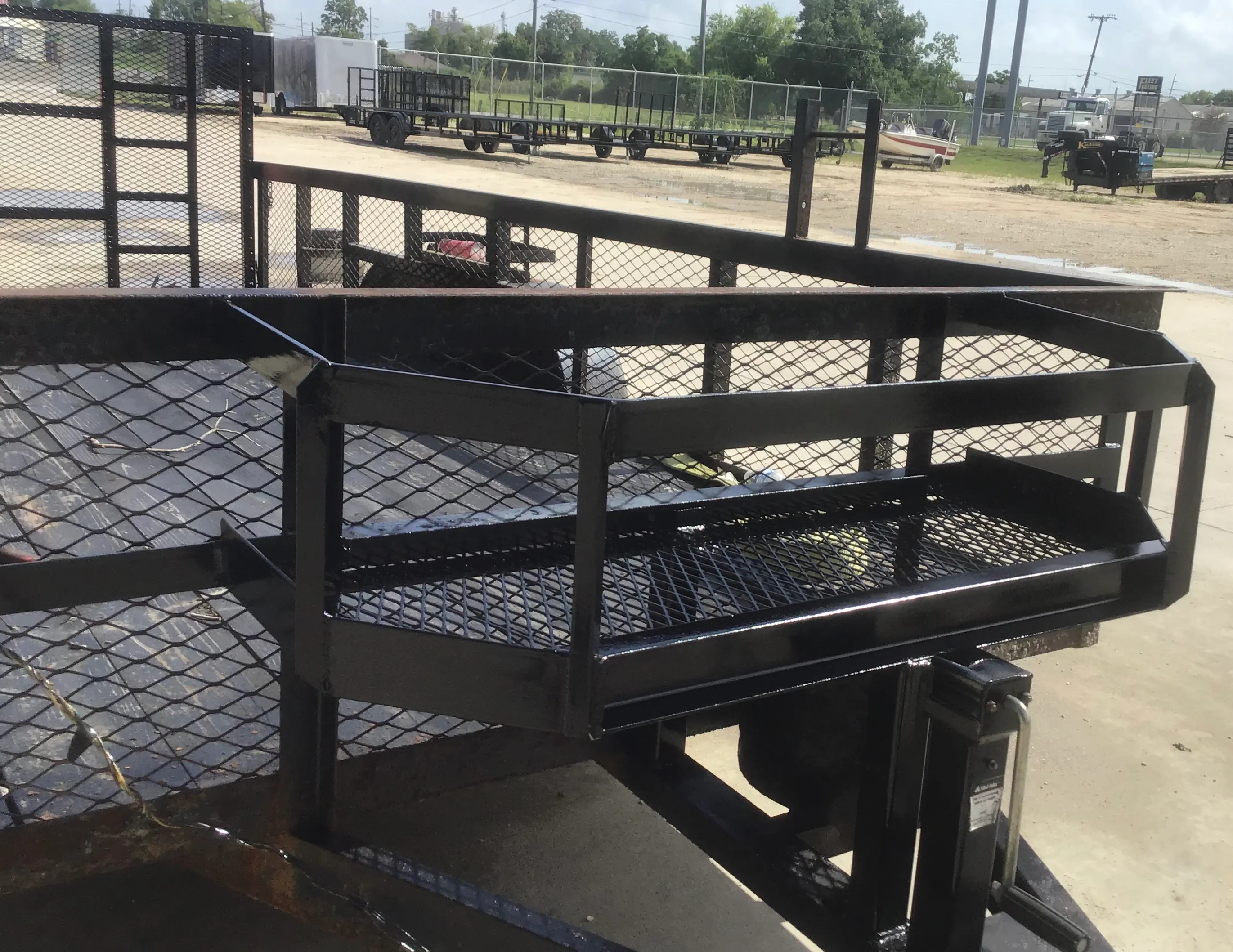 Trailer Repair & Fabrication